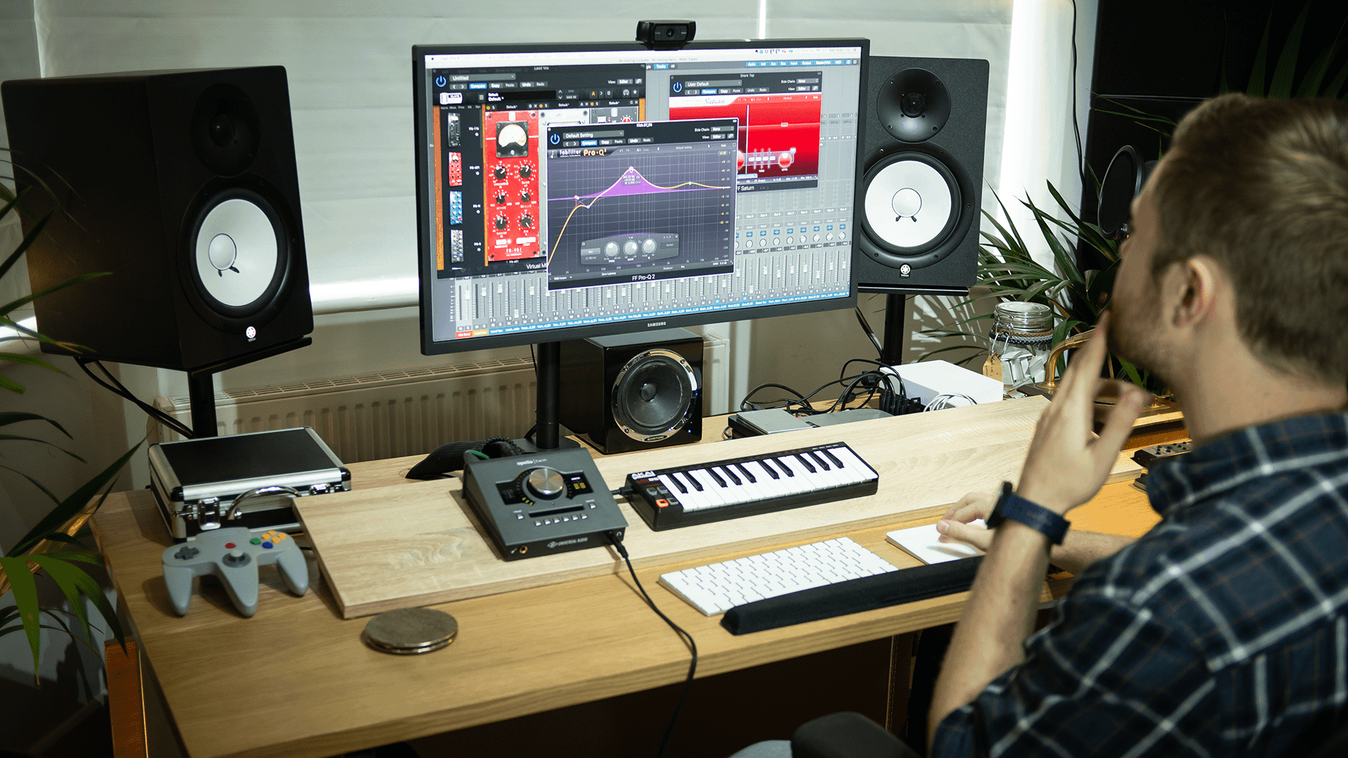 Filming Your Masterclass Choosing the Right Studio and Equipment
